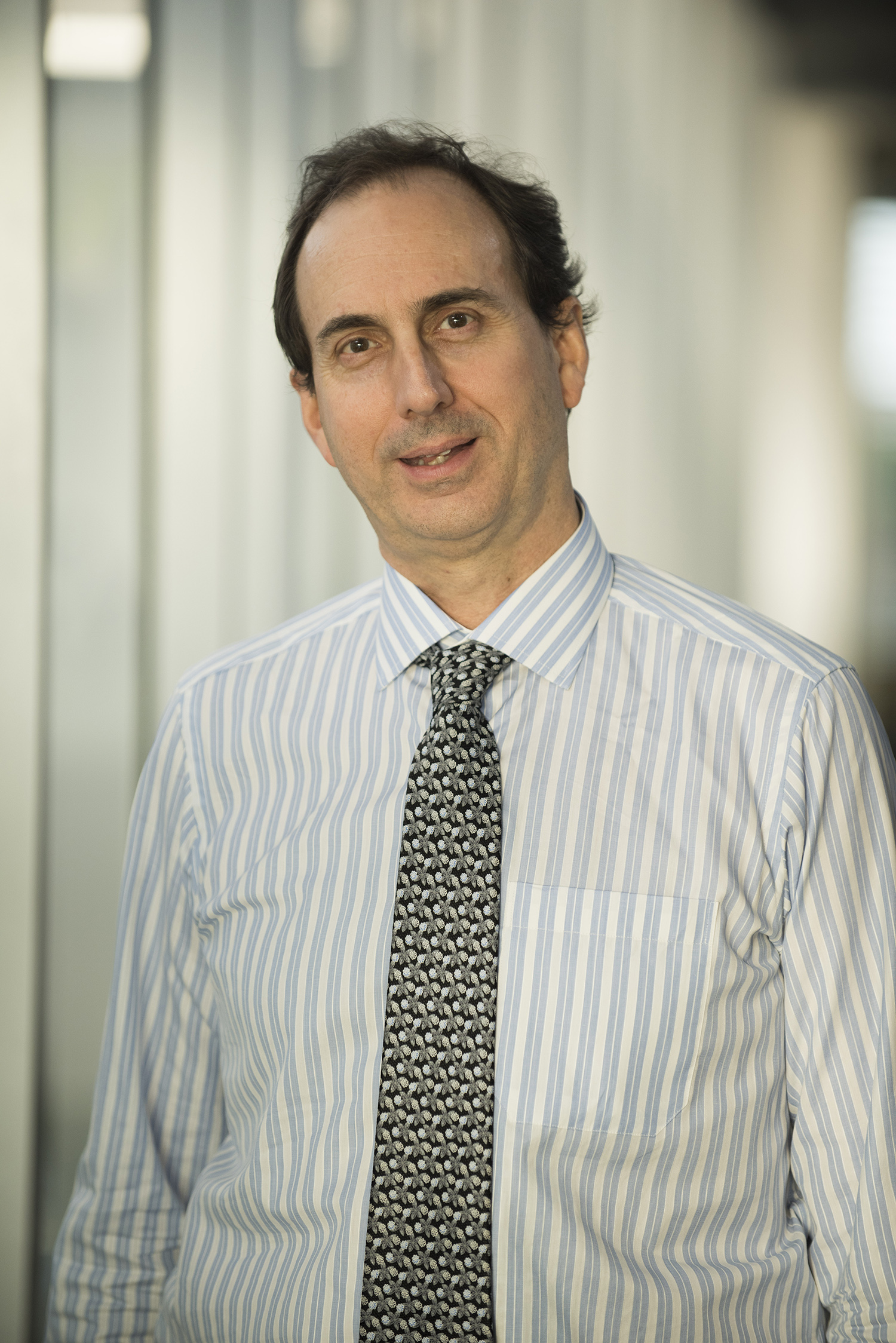 Professor John Grigg - Gordon Eye Surgery