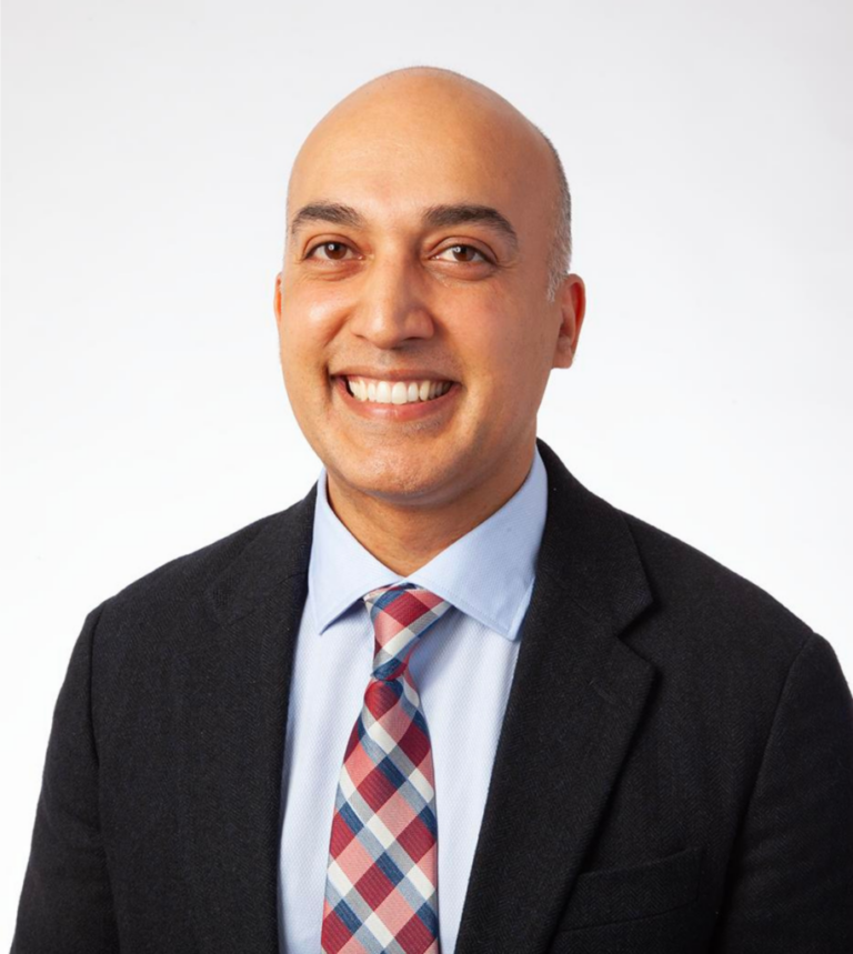 Dr Sartaj Sandhu - Gordon Eye Surgery